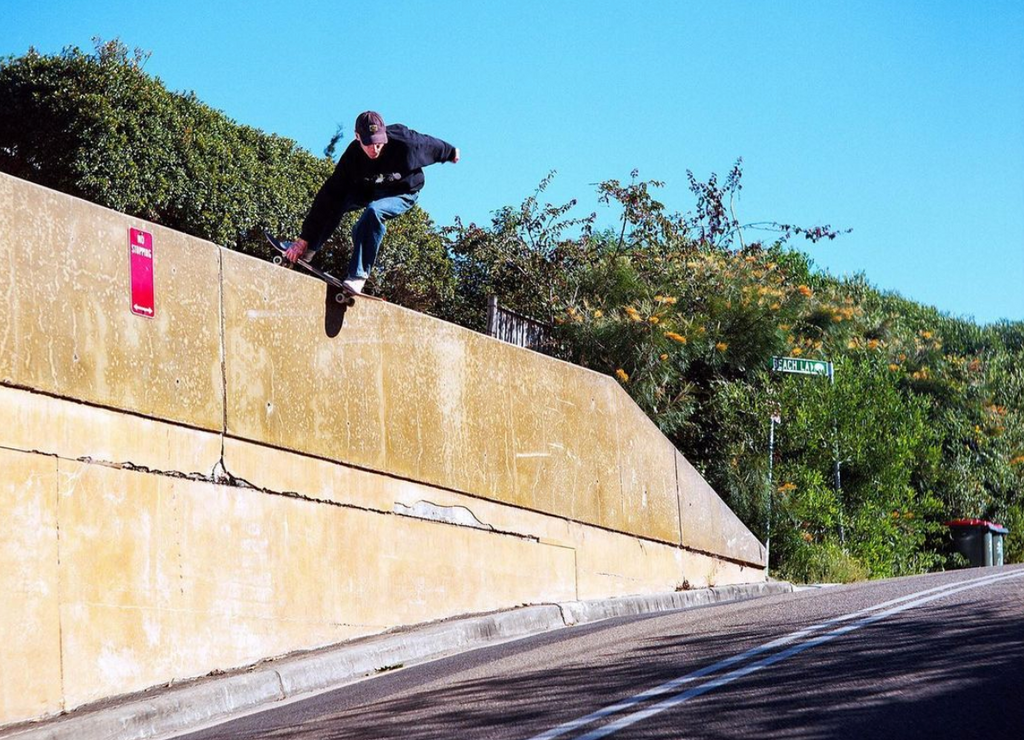 Sam Fairweather - Crawling Death – Sunday Hardware