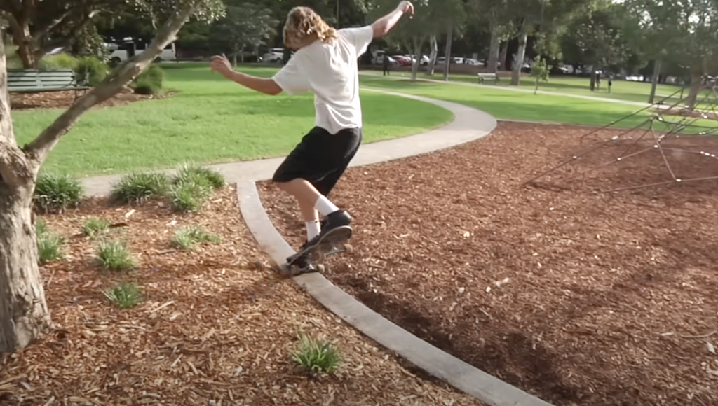 Simon Zuzic, Adelaide Norris, Digby Luxton & friends for Passport x Va ...